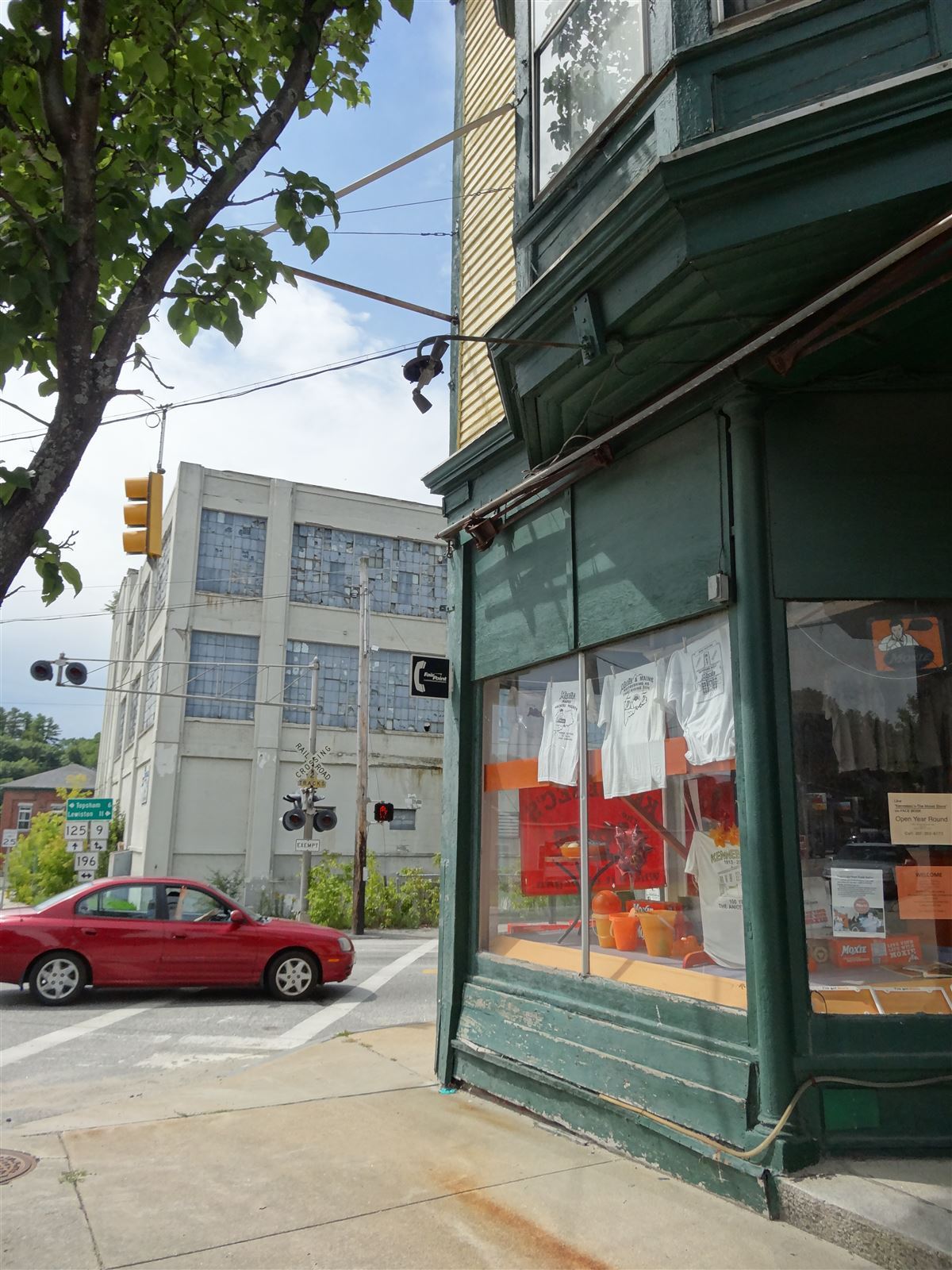 Locations Hub - Moxie Store