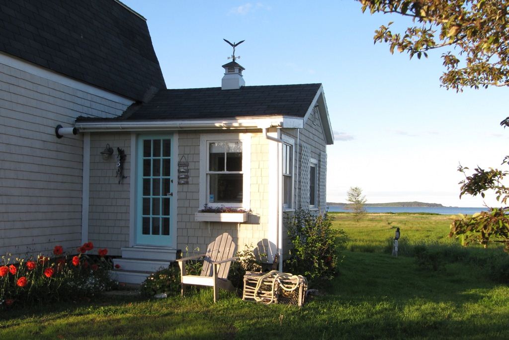 Locations Hub - Lubec Bay Cottage