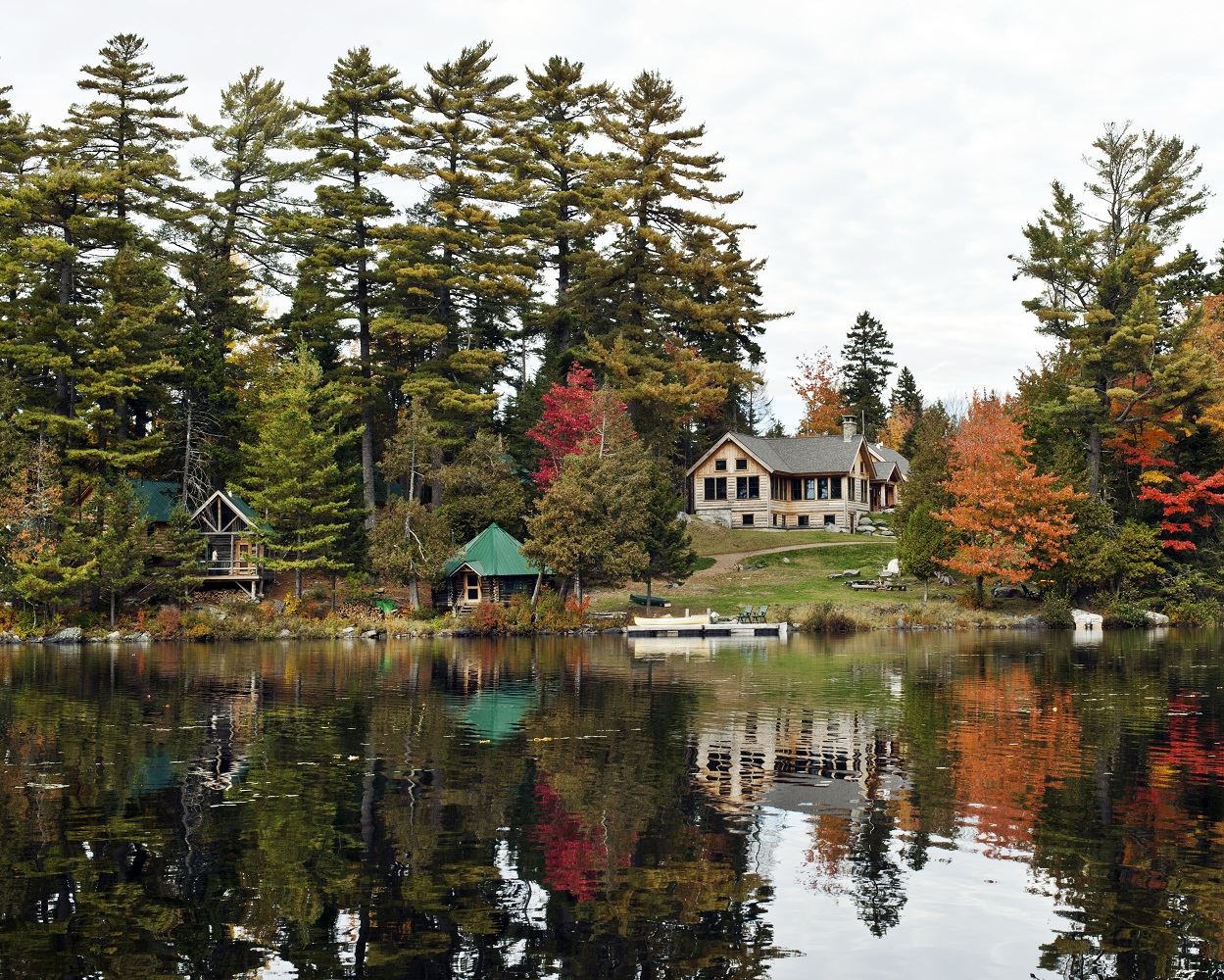 Locations Hub - Appalachian Mountain Club's (AMC) Maine Wilderness Lodges
